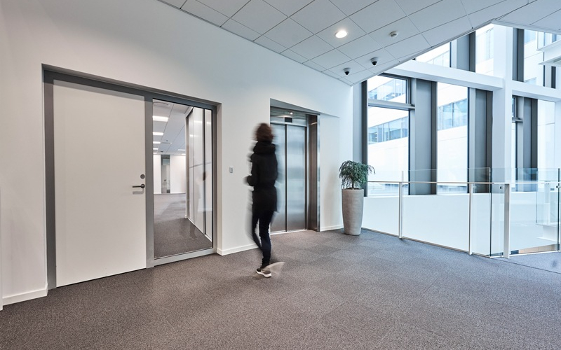 Triplan TP Fire S fire-rated glass wall in steel frames